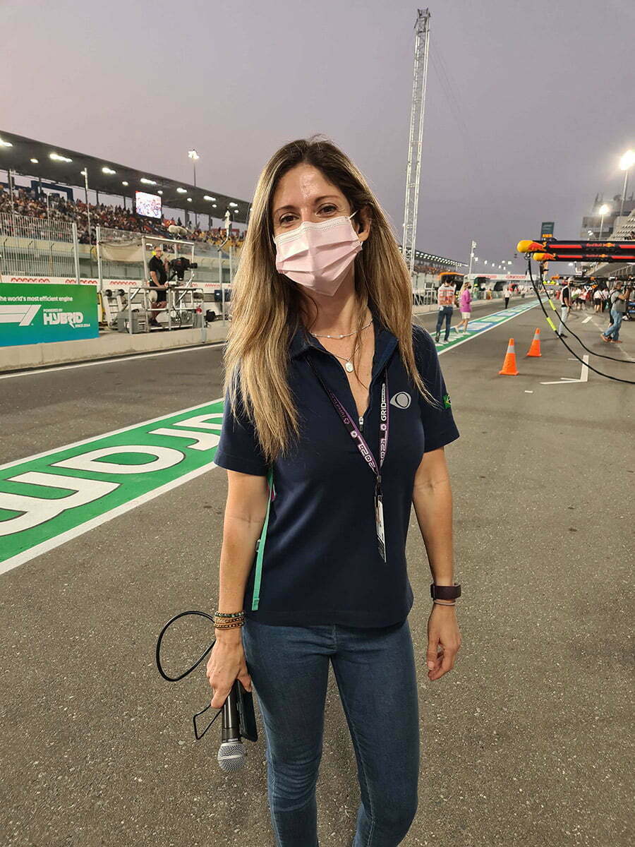 Sobre - Julianne Cerasoli