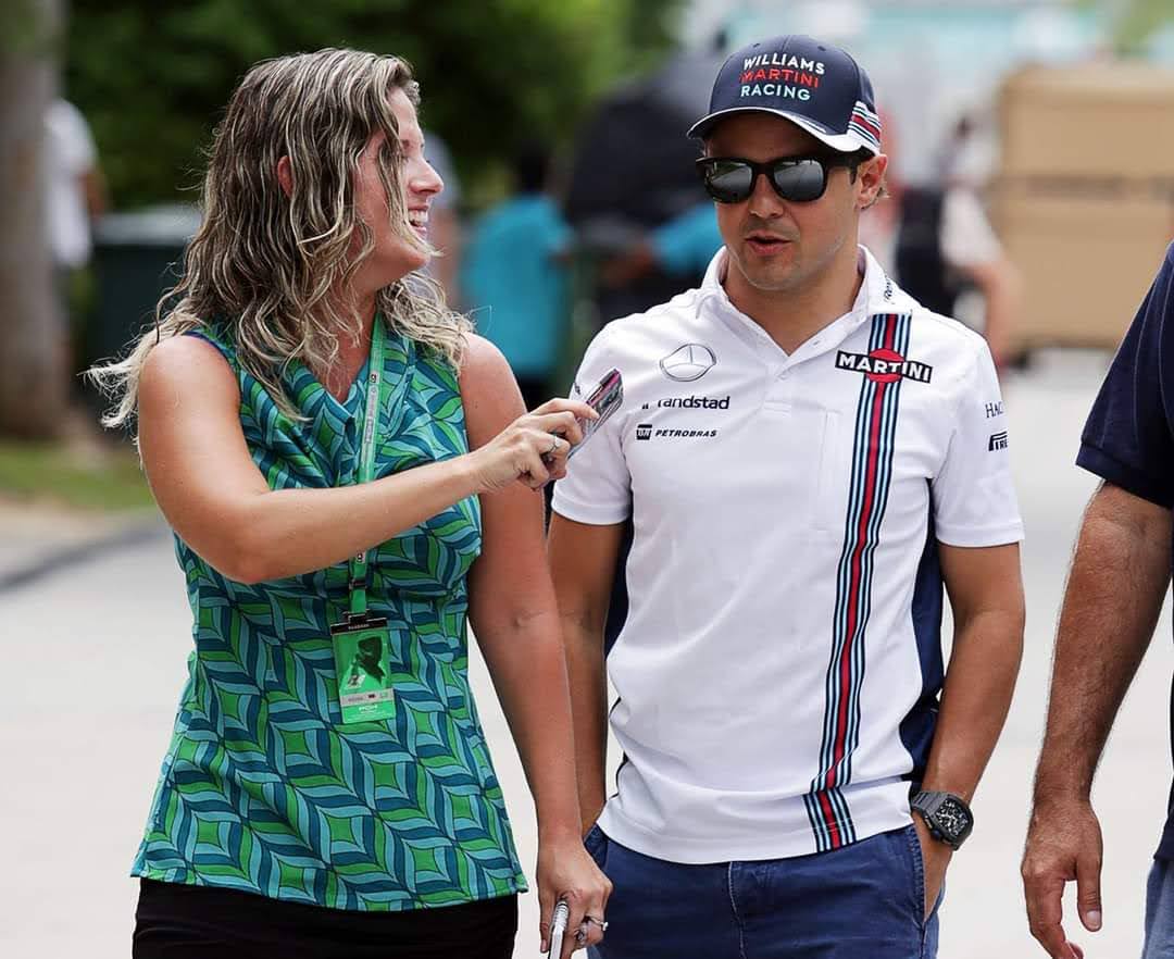 Sobre - Julianne Cerasoli